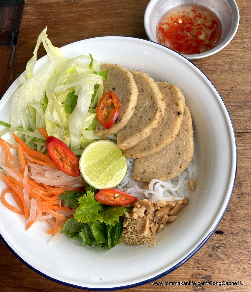 JOM.MAKAN.LIFE.: NEW CONG CAPHE AT ONE UTAMA