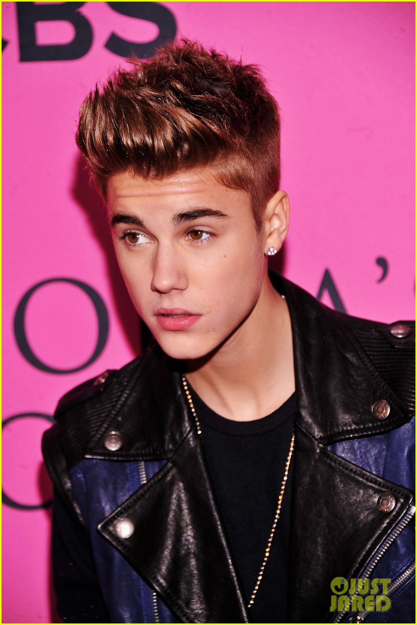 Justin Bieber Styles: Justin Biber Pics