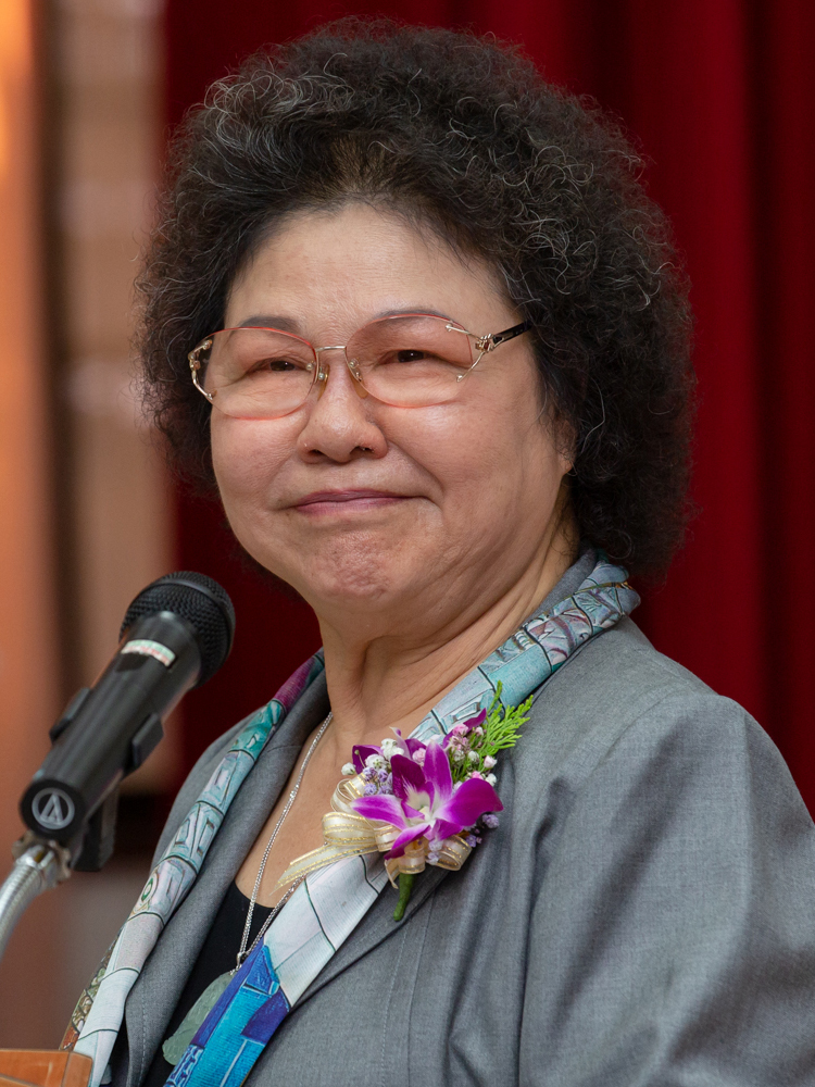 Lao Ren Cha - 老人茶: Voting in Taiwan: Gender, Age and Wild Speculation