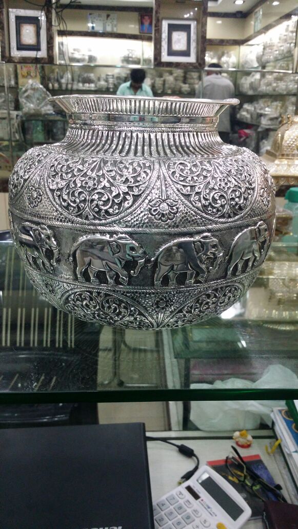MADHAVI SILVER PALACE: SILVER POTS or BINDELU ANTIQUE POTS