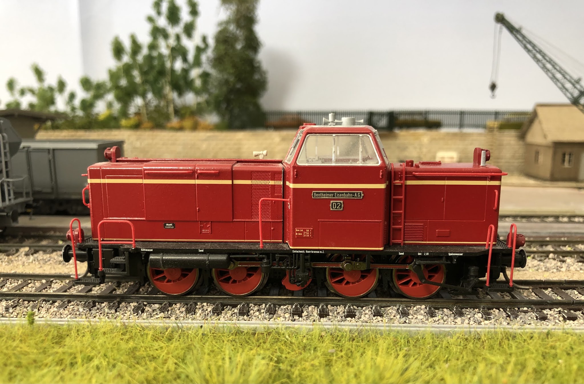 V65 bis zum Abwinken, oder der Kampf Roco gegen Kato!