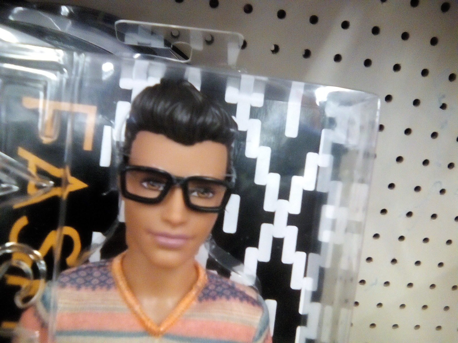 I-Luv-Dolls: Fashionista Ken #3 Styling Stripes! Hispanic Ken?