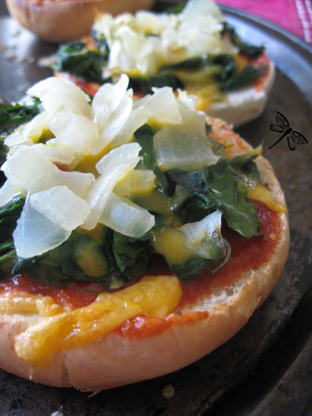 Libellule et ses spatules: Pizza au chou-gras