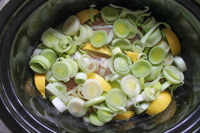 Food Lust People Love: Lemon Poached Chicken and Leeks