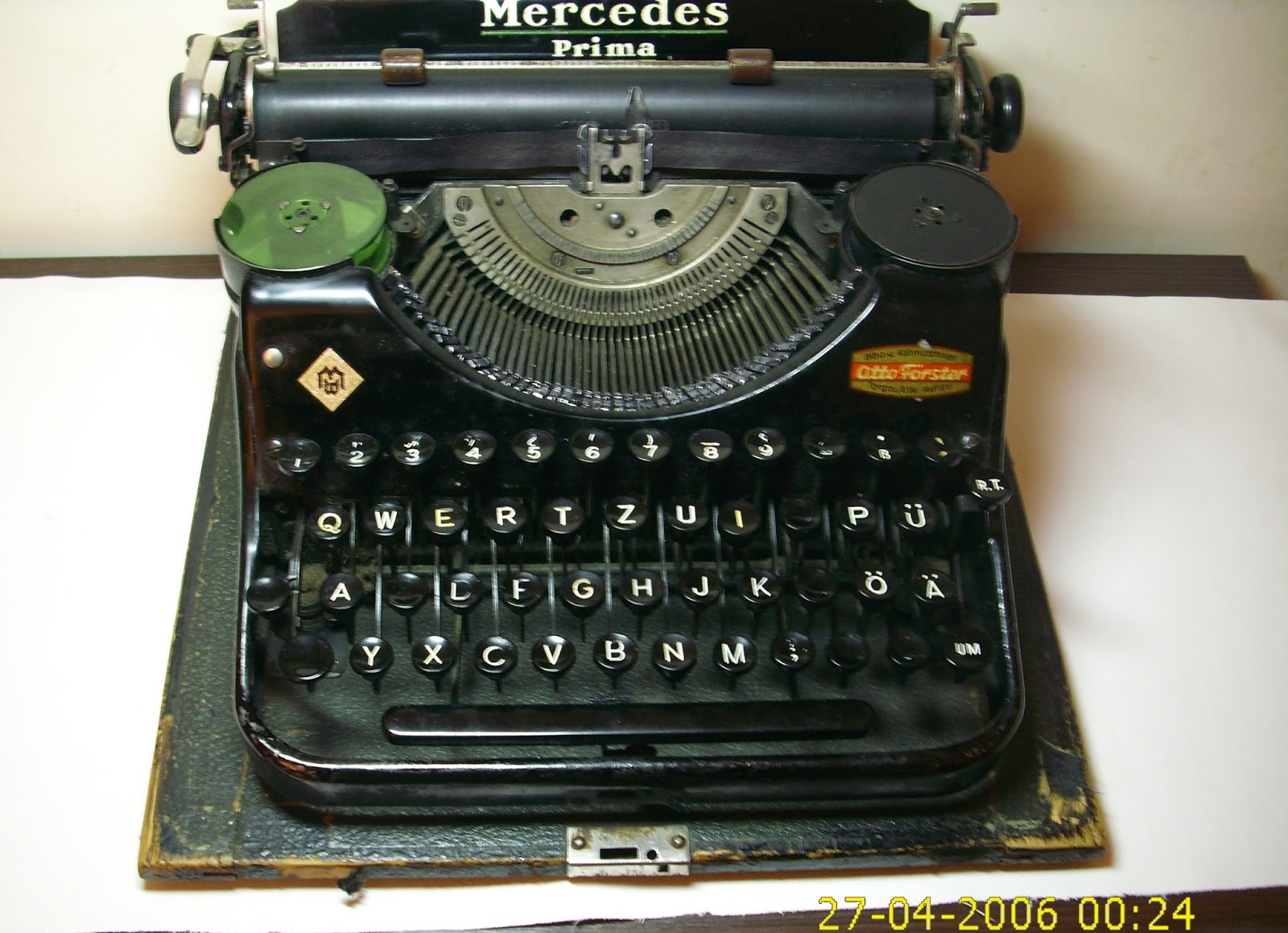 antiques: Επιλογή γραφομηχανής.