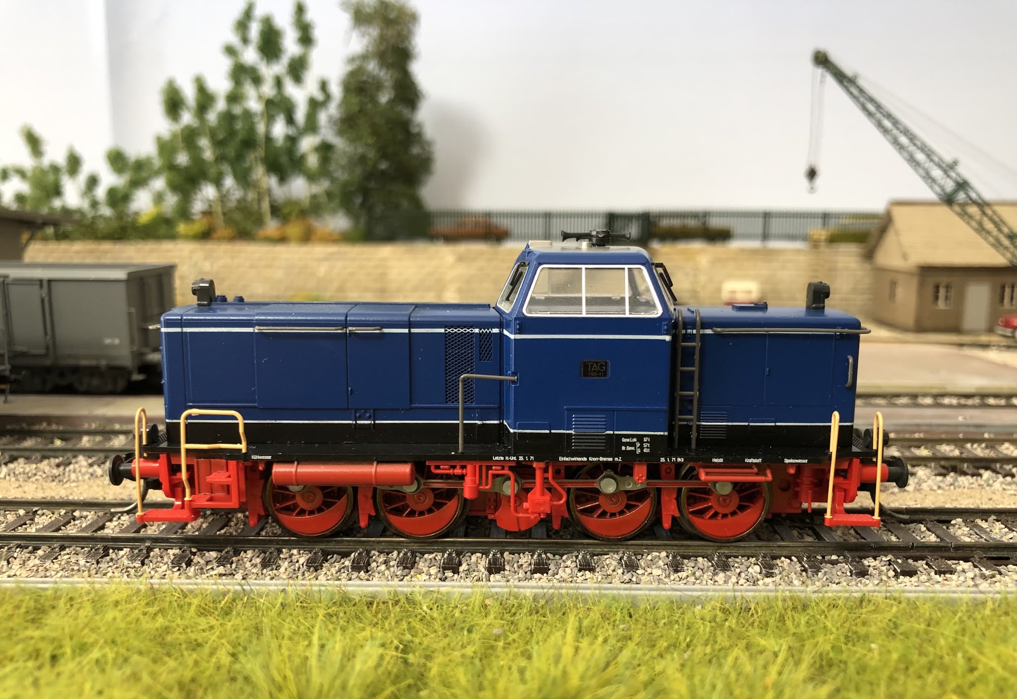 V65 bis zum Abwinken, oder der Kampf Roco gegen Kato!