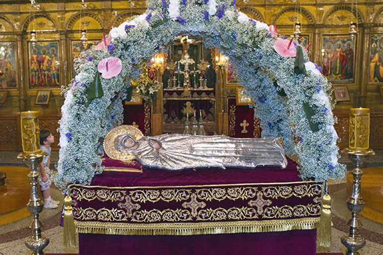 Φίλοι Καθεδρικού Ιερού Ναού Αγίας Γλυκερίας Γαλατσίου: ΤΑ ΕΓΚΩΜΙΑ ΤΗΣ ...