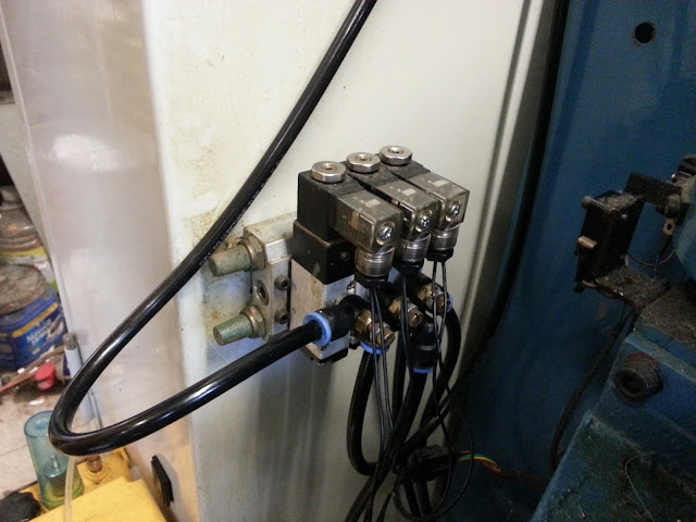 YAMEB: Getting the Dyna Myte 1007 CNC Mill Working