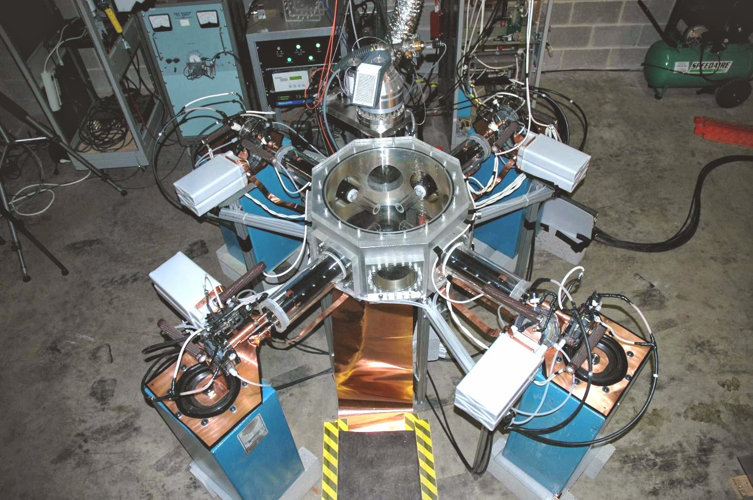 Abductions, UFOs and Nuclear Weapons : Lockheed Martin Compact Fusion ...