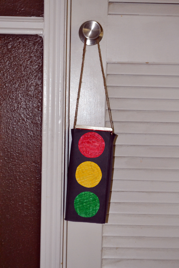 the smores. party of four.: diy stoplight.