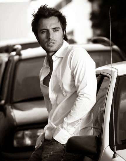 Modelos Masculinos Male Models: Modelo Masculino de hoy: Camilo Sáenz