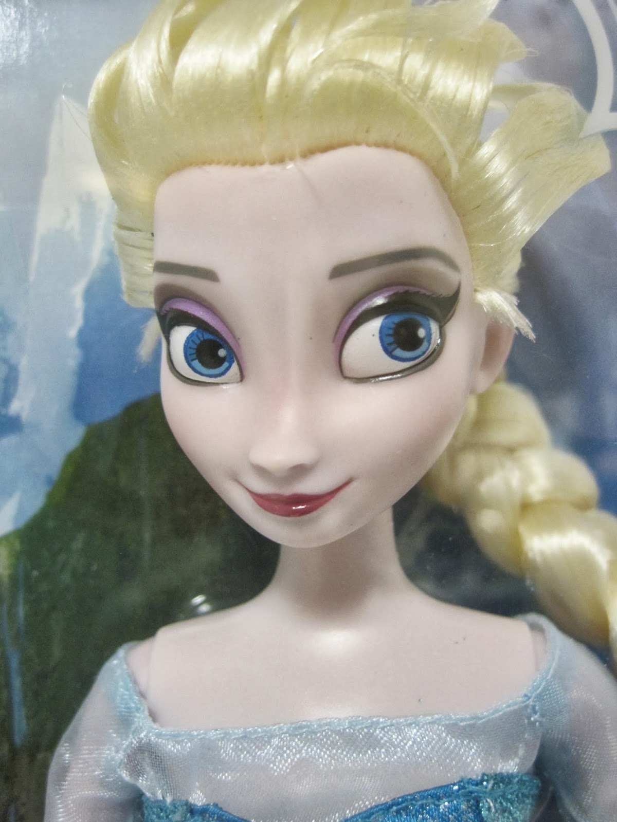 Never Grow Up: A Mom's Guide to Dolls and More: Disney's Frozen: Disney ...