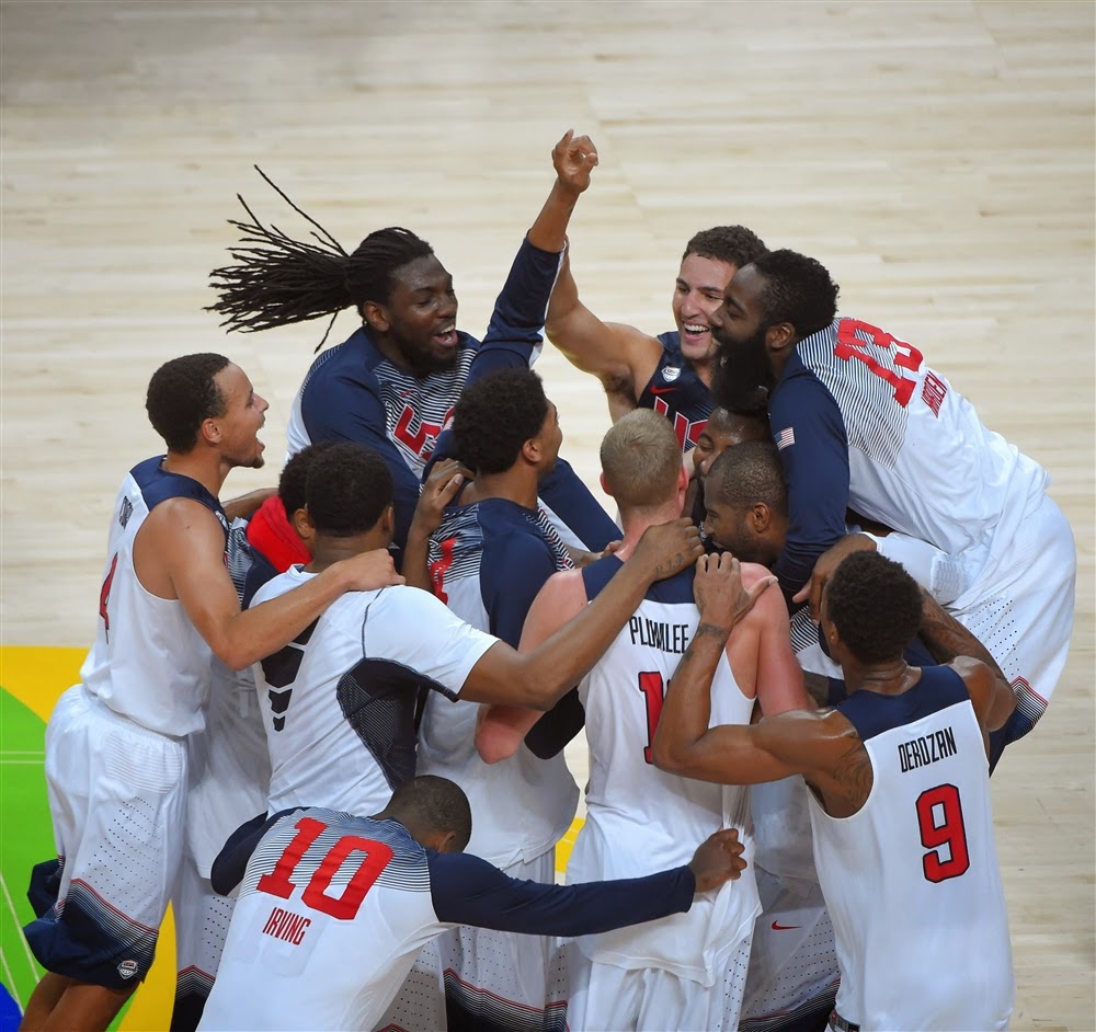 USA Basketball Team Wins Gold Medal In Spain & Celebrates with the ...