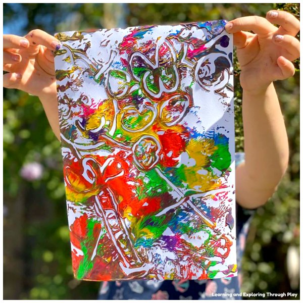 Learning and Exploring Through Play: Paint Printing Art with Q-Tips