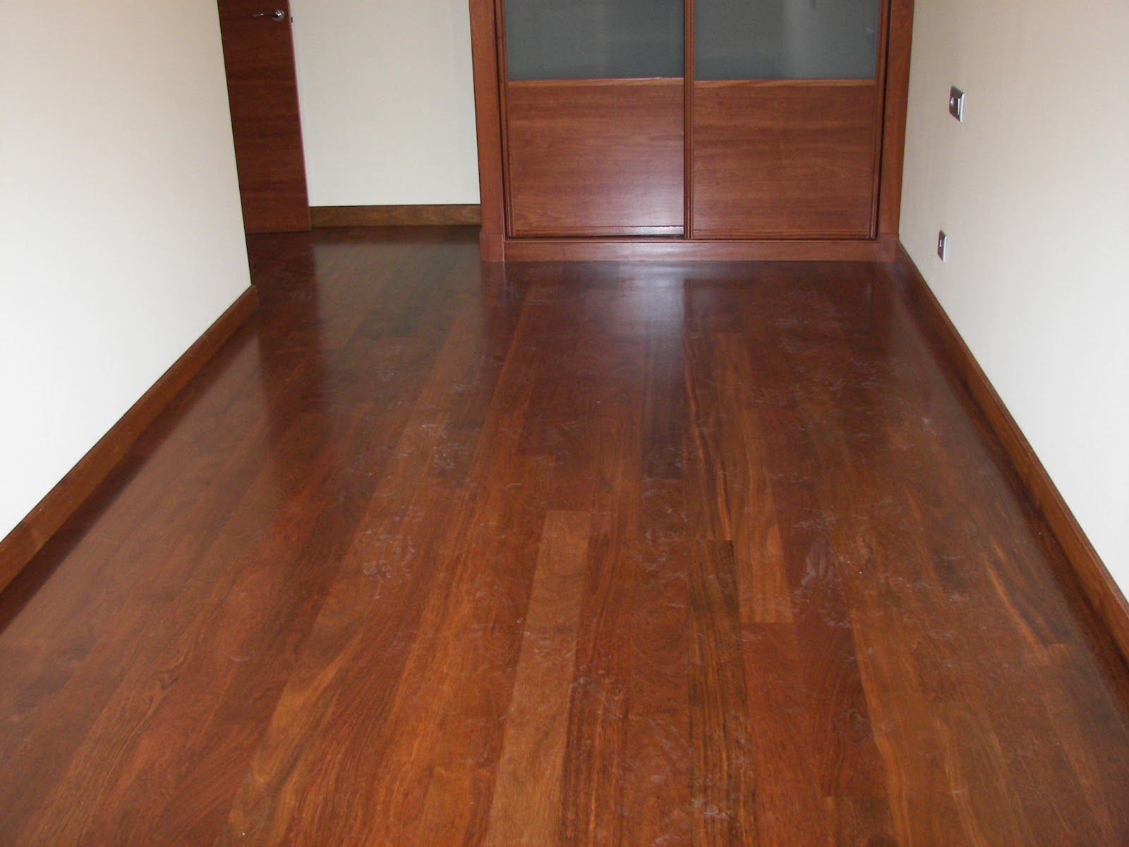 TRUCOS PARA MANTENER TU PARQUET DE MADERA