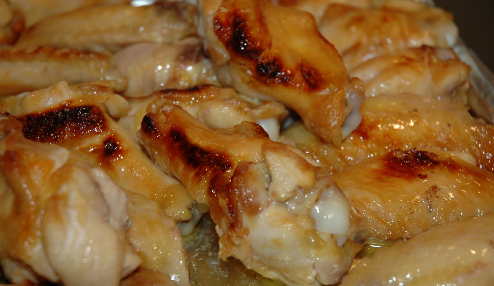 DeLish DeMaria: Wingsday... Again. Grilled Buffalo Wingettes