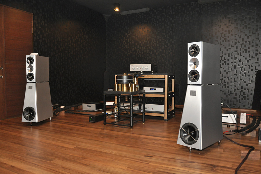 HiFi Unlimited: The Audio Store Grand Opening