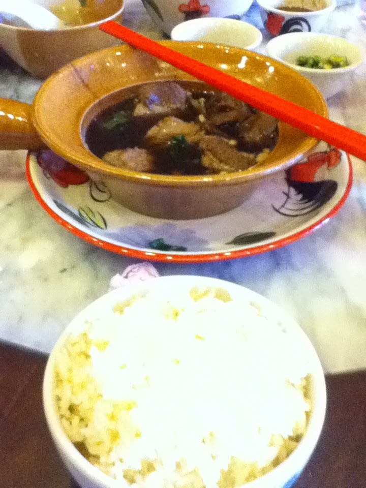 Phuket food Gao San Hom Singapore style’s Chicken rice | Phuket ...