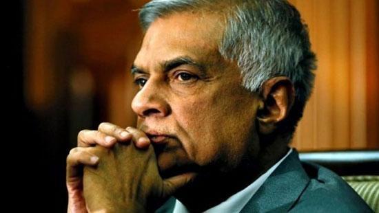 රනිල් ඉන්දියාවෙන් මුඛවාඩම් ඉල්ලයි