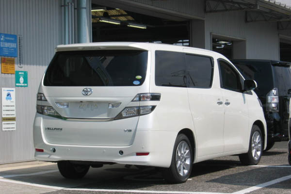 2012 Toyota Alphard New Luxury Car | Automotive Sport