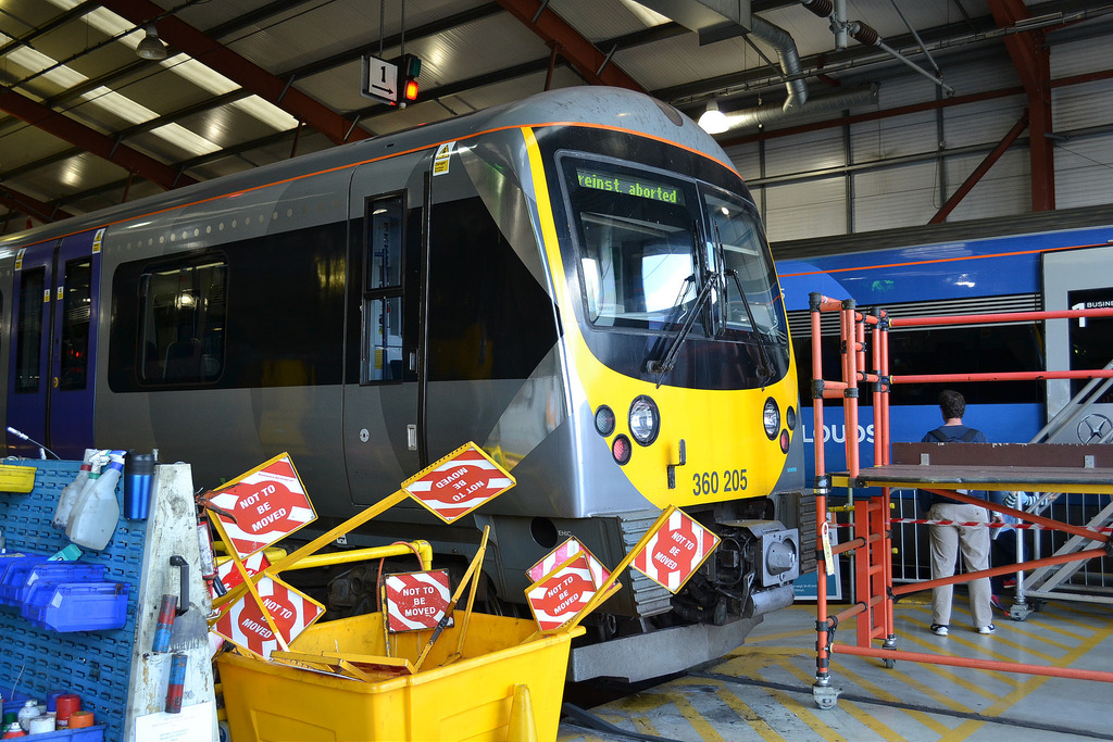 British Diesels and Electrics: Class 360 Desiro