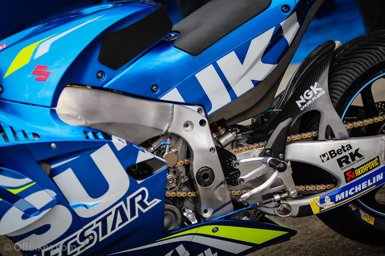 Racing Cafè: Photo #678 - Suzuki GSX-RR 2018 Details #2