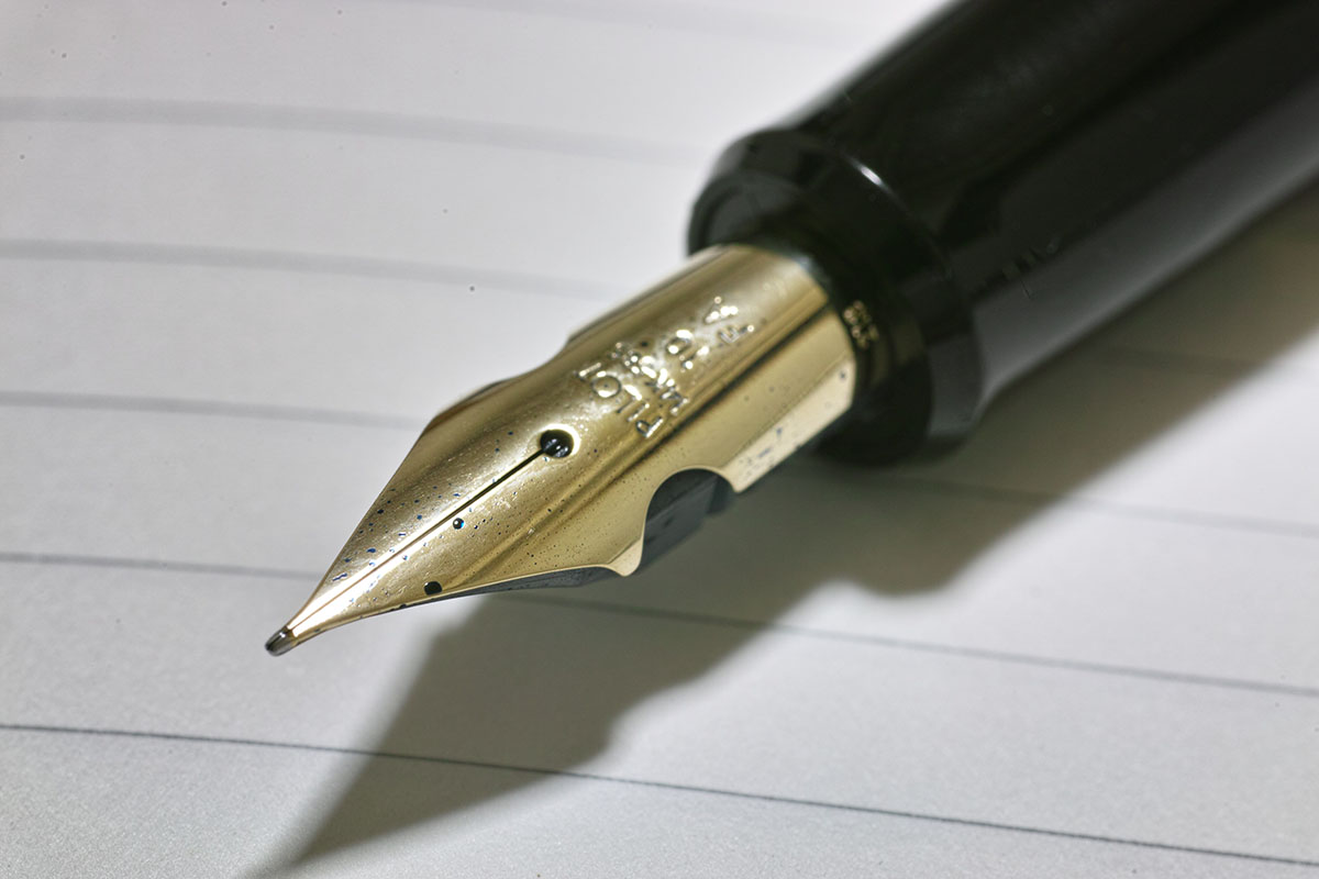 ambler: Pilot Custom 742 FA