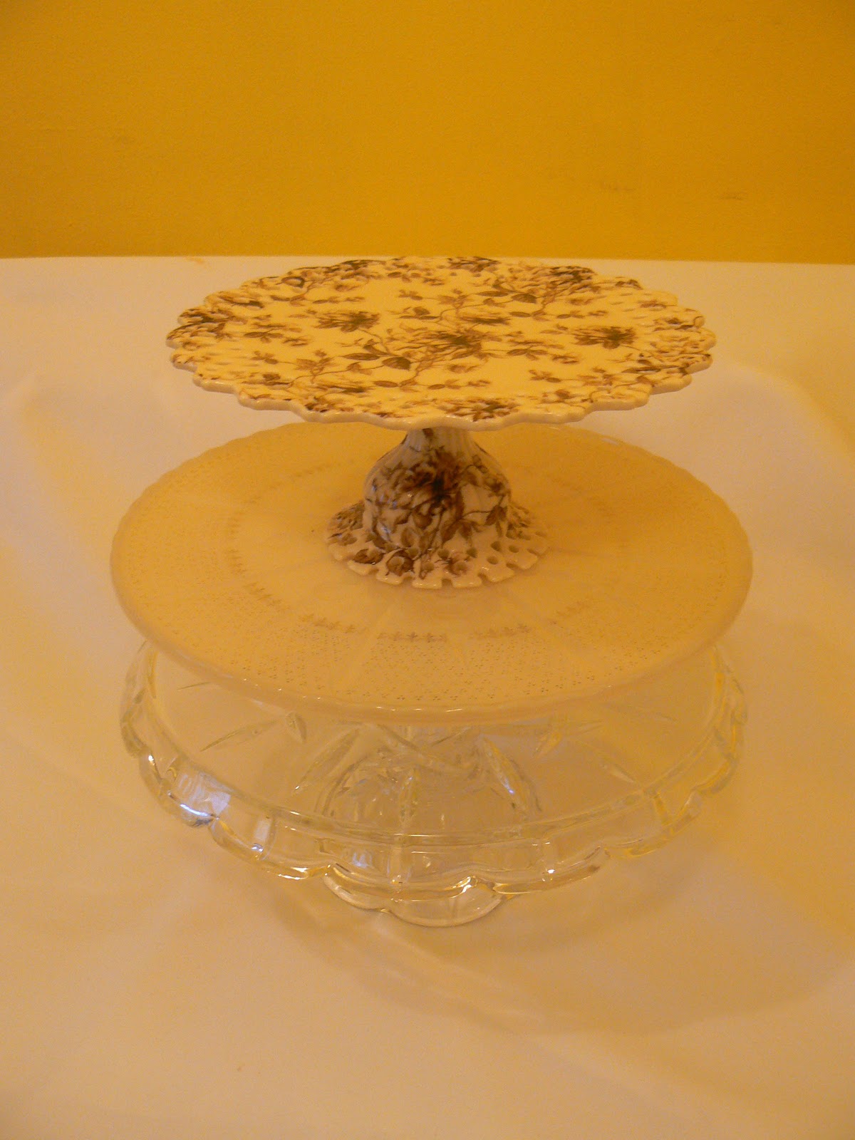 Bake Lore: How to Frame a Cake