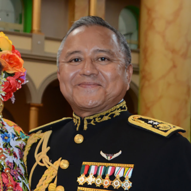 General de Brigada DEM Fernando Aguirre O. Sunza, a Valladolid | Johnny ...