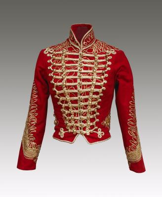 The essence of frenchness: Le Rouge symbole de beauté, de séduction et ...