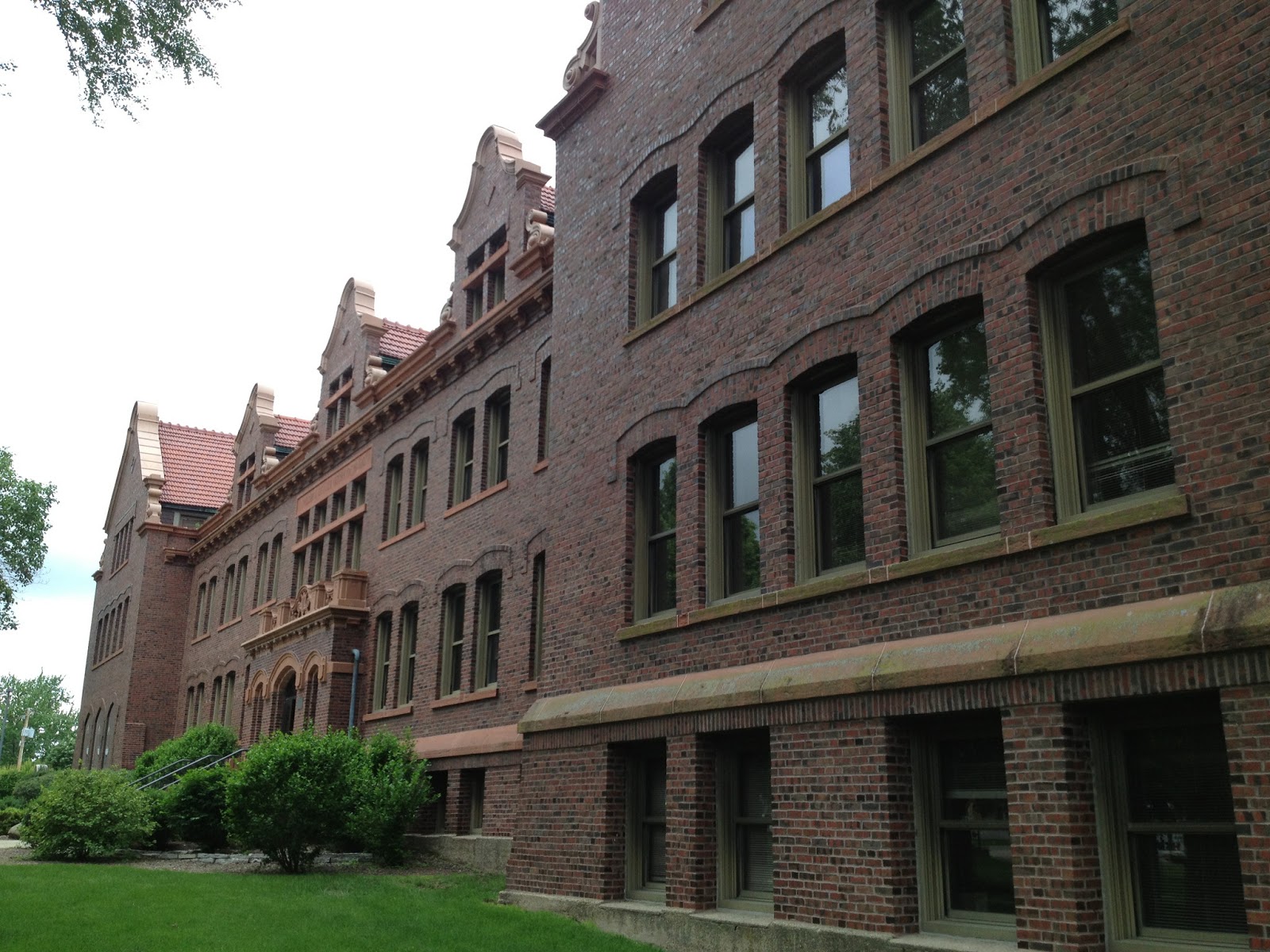 Walking the Millikin Campus