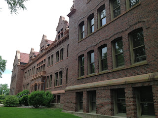 Walking the Millikin Campus