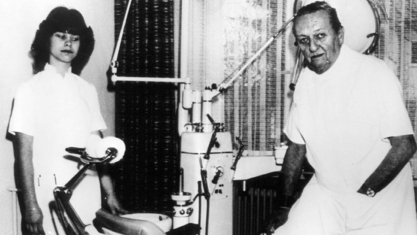 Strange Company: The Dentist and His Chopper: Fake or Fortean?