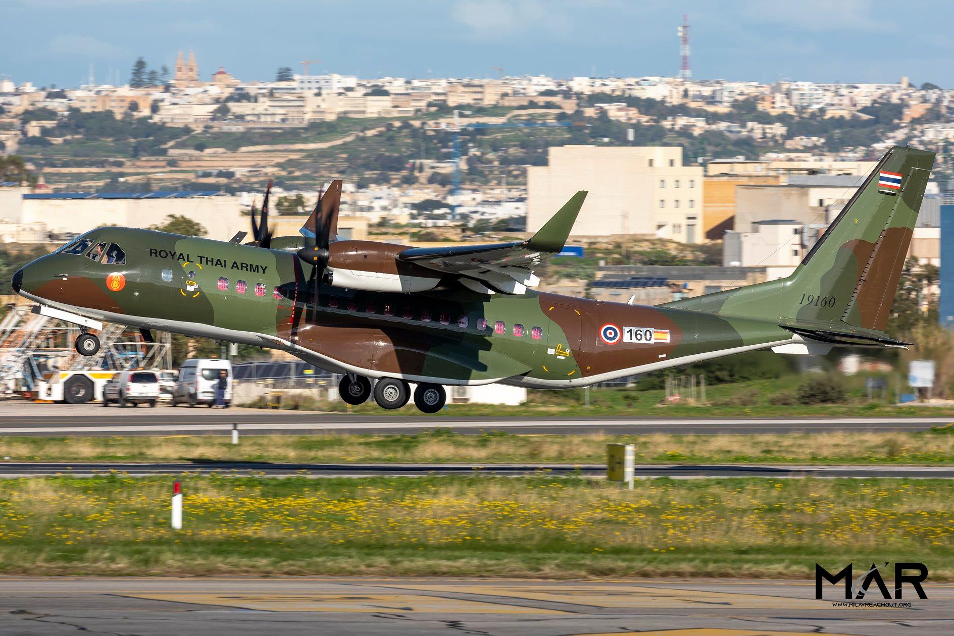 AAG_th บันทึกประจำวัน: กองทัพบกไทยลงนามจัดหาเครื่องบินลำเลียงขนาดกลาง ...