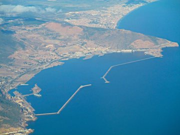 Asian Defence News: Algerian Naval base (Mers-el-Kébir) 5 kilo class ...