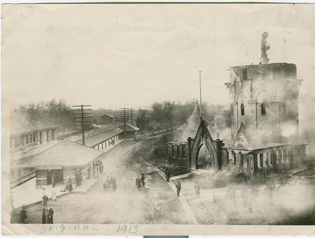 Riverside Illinois' New Year's Water Tower Fire of 1913
