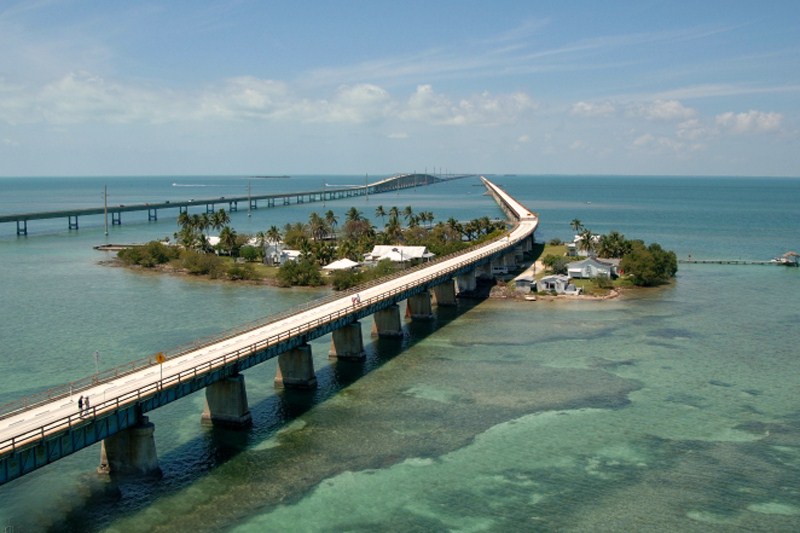 The Seven Mile Bridge Key West - PICXACT - "Amazing Findings imageblog"