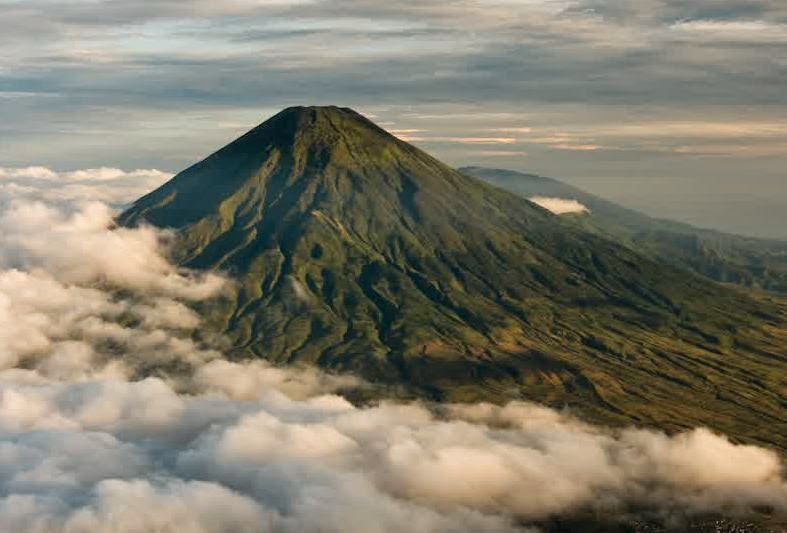 Gambar Jalur Pendakian Gunung Sindoro Kledung Wisata Alam Indonesia ...