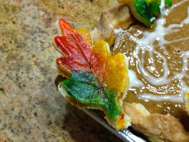 Frosted Art: Decorated Pies- Painted Pie Dough- video