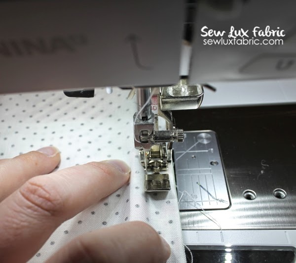 Sew Lux Fabric : Blog: Weekender Sew Along : Making the Exterior