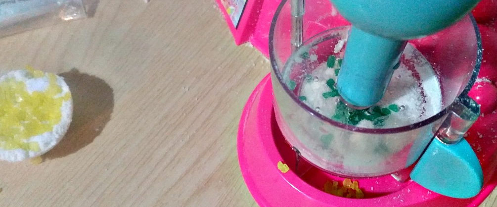 Life As Kim: (Ad - Gifted) So Bomb Crystal Geode Factory - Review!