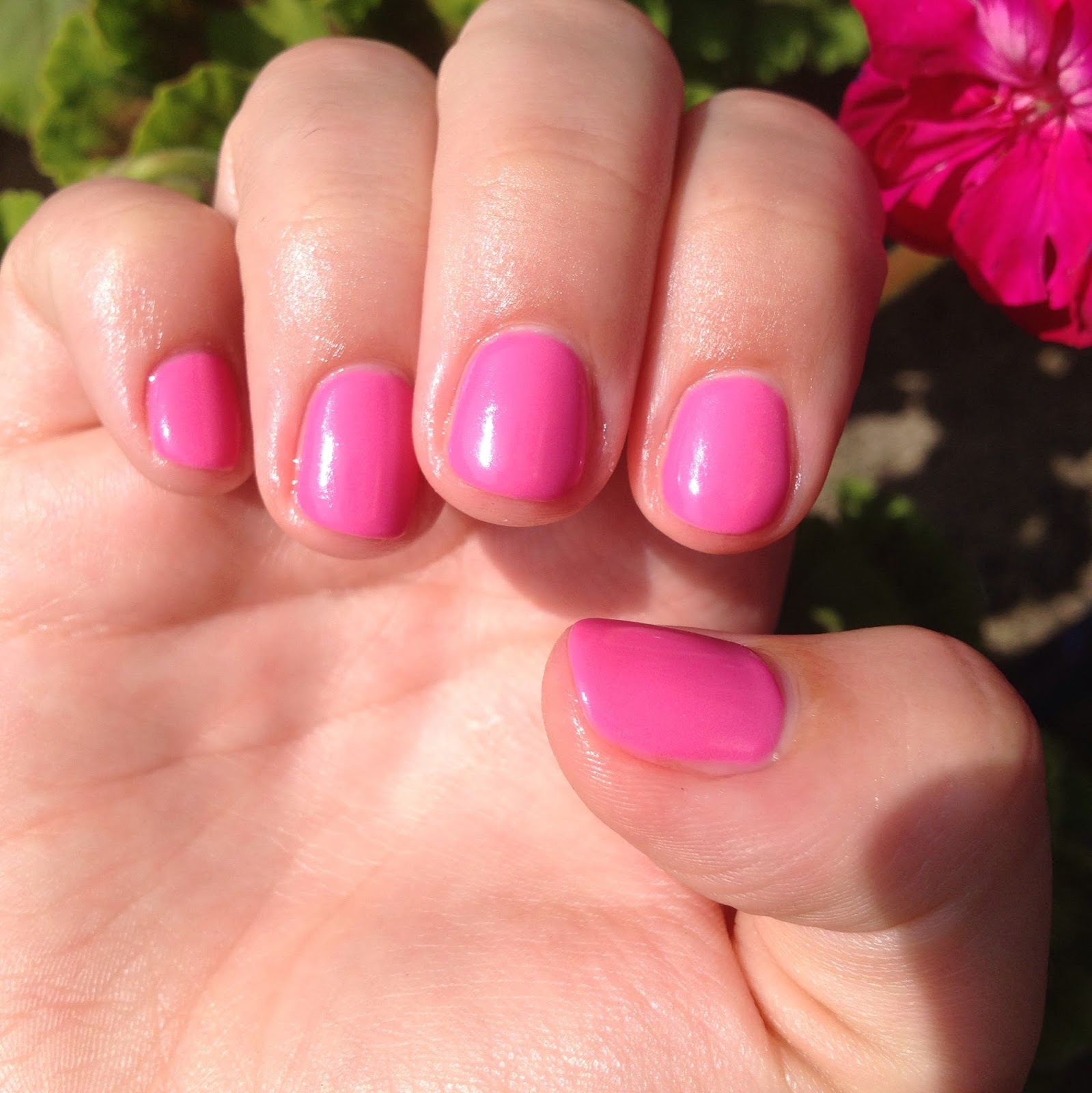 Lydiloulars: The 'Perfectly Pink' Graduate - The Bio Sculpture Manicure