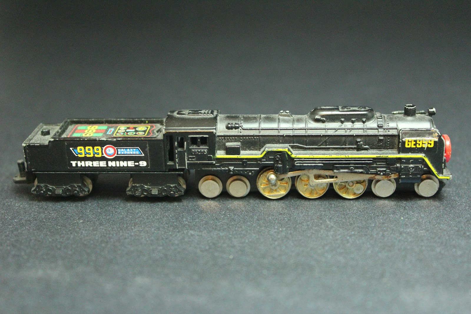 Geoff's Superheroes, Space and other incredible Toys: Triple nine...