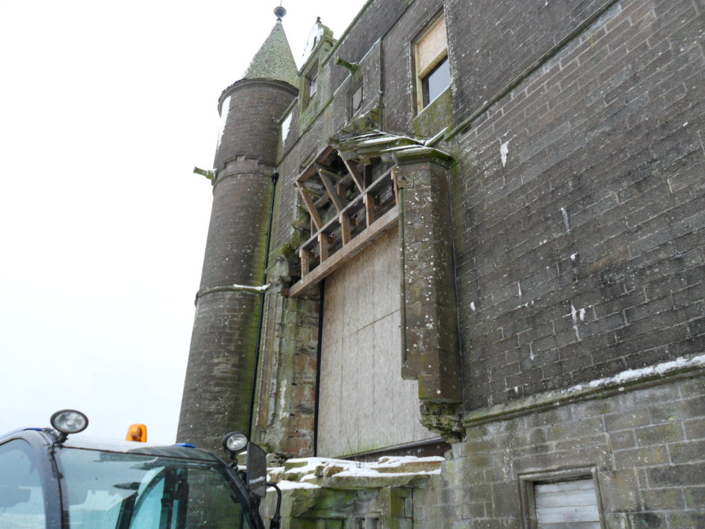 Balintore Castle Restoration Project: Propped!