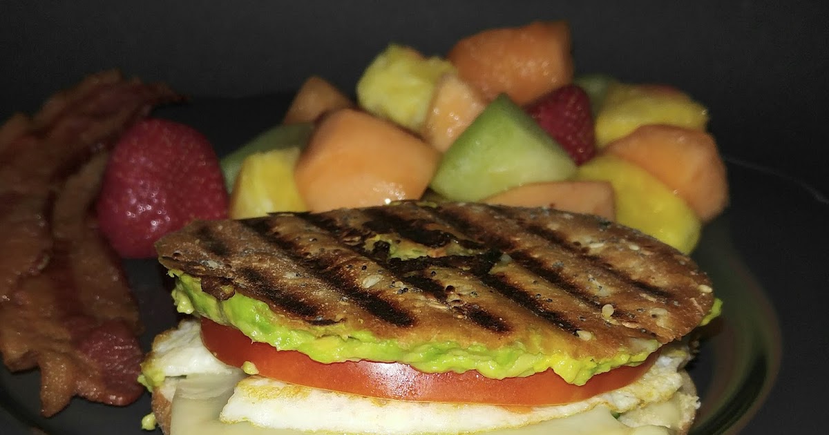 Rebecca's Amazing Creations: Egg White, Avocado and Spinach Sandwich ...