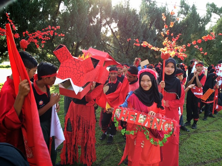maskot rumah sukan merah-prasekolah - RainataroChoi