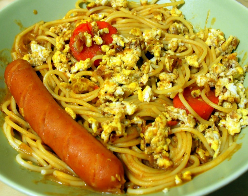 A LiTtLe CLOZER 2 ViN&Ru: Japanese Curry Spaghetti