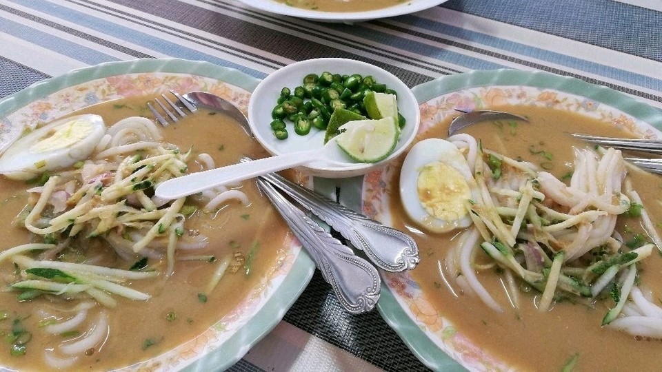 Kak Su Laksa Beras Kuala Perlis Rasanya Sedap Dan Unik, Menggunakan ...