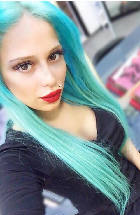 g: Merve Sanay Kimdir, Fotoğrafları