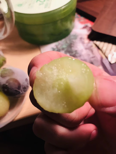 Fresh iced grapes drink